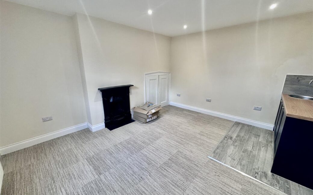 REN044 - Property to Rent Jersey - Thompson Lettings